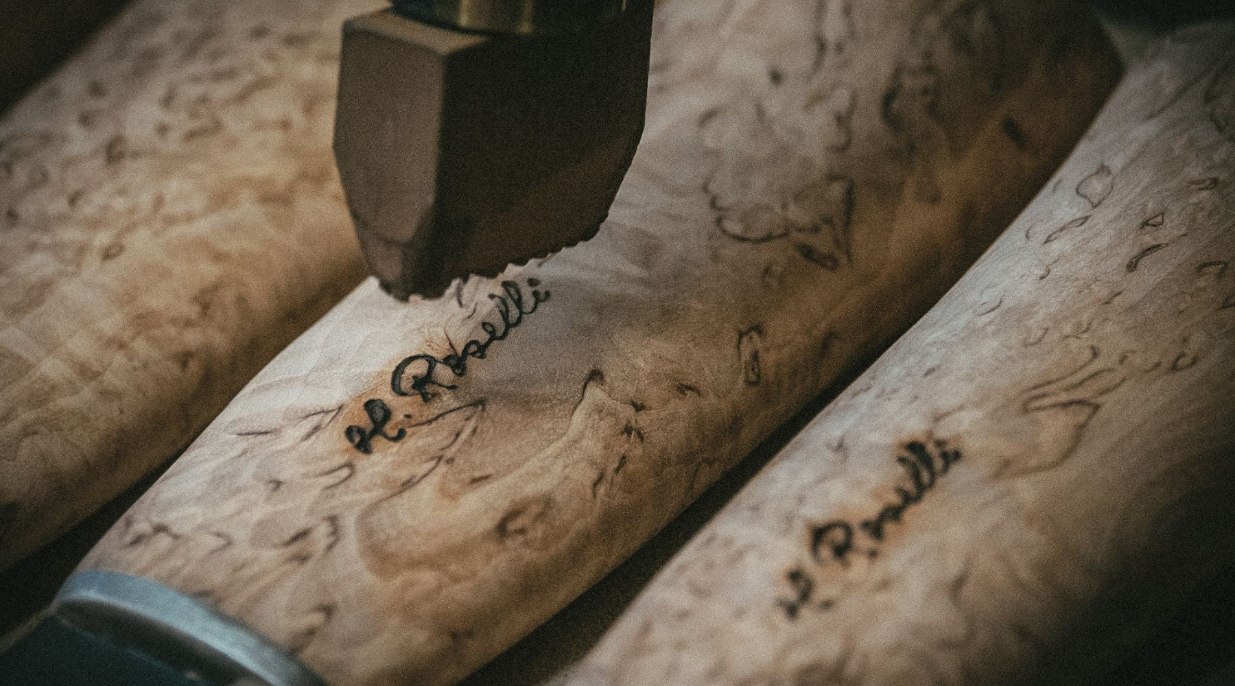 ロセリ・アウトレット | ナイフと斧を特別価格で販売中 | ロセリ・フィンランド – Roselli